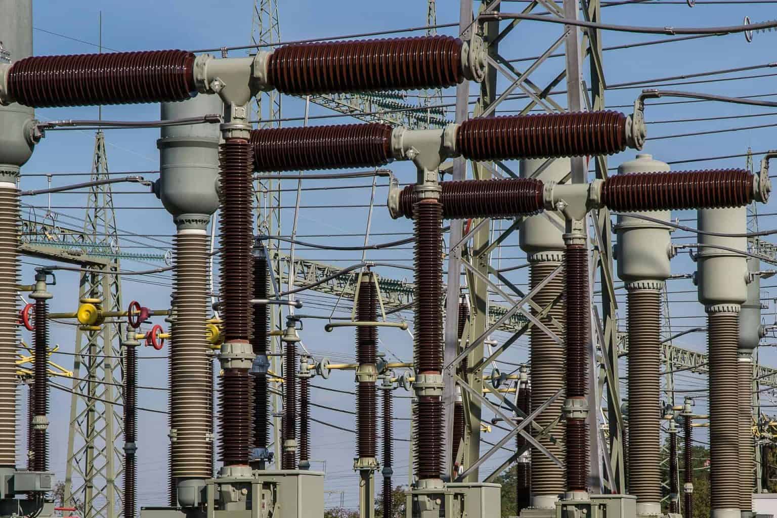Hedging Strategies for Energy Trading: A Tactical Guide